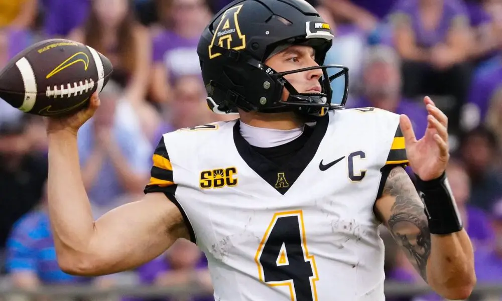 How Much Do NFL and NBA Rookies Earn in 2025? Salaries, Contracts ...